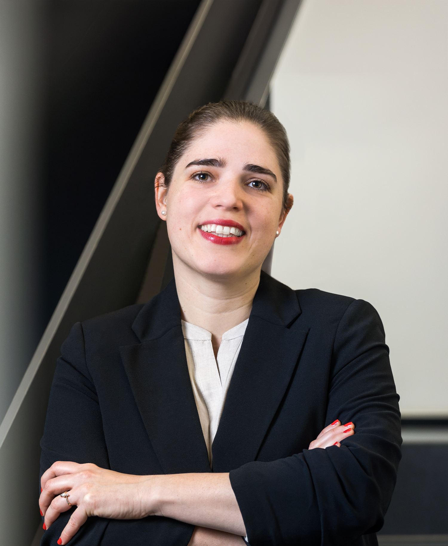 Dr. Alina Bischoff - hss-ip